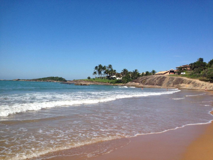 Apartamento A Poucos Metros Do Mar Em Guarapari - Guarapari