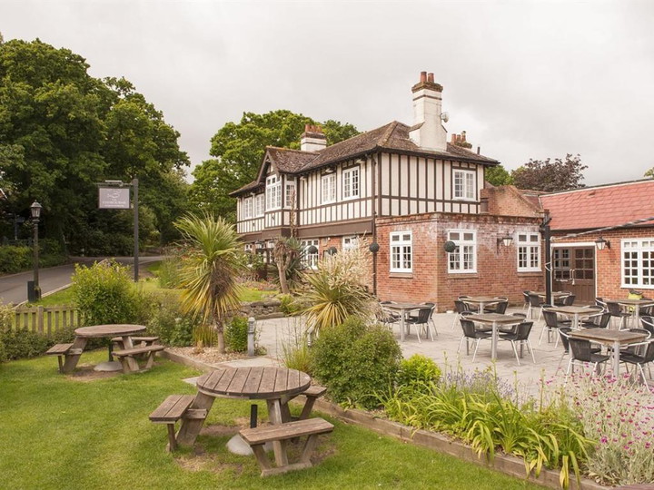 The Fishbourne - Isle Of Wight - Portsmouth