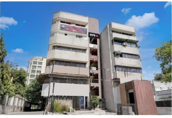 Hotel Rion Inn - Ahmedabad