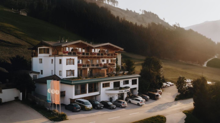 Hotel Jörglerhof - Zillertal