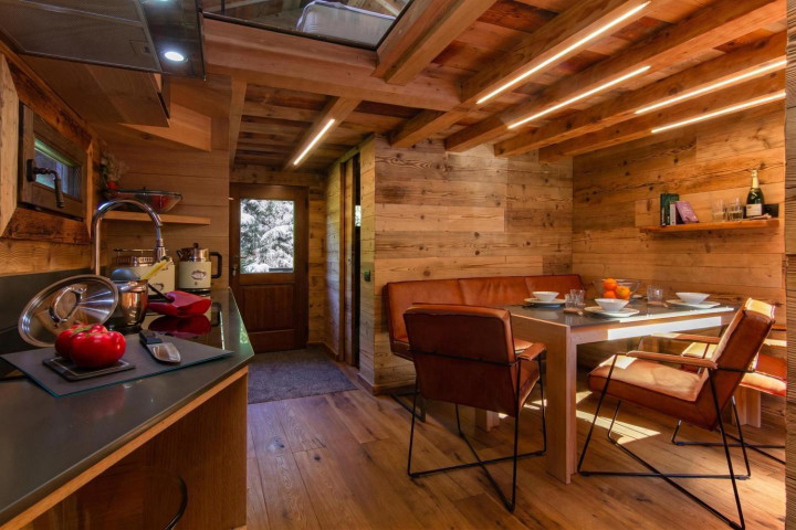 Mazot Du Mont-blanc W/view, Terrace & Stove, (Sleeps 4) - Happy Rentals - Haute-Savoie