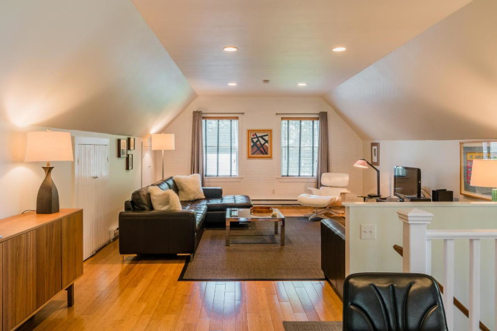 The Carriage House Loft - Woodstock, NY