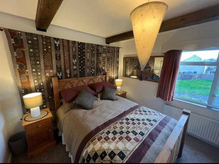 Cosy Private Accommodation In Corsham, Near Bath - Chippenham