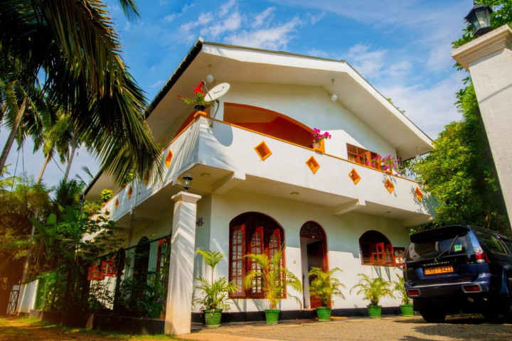 Mali Guest House - Hikkaduwa