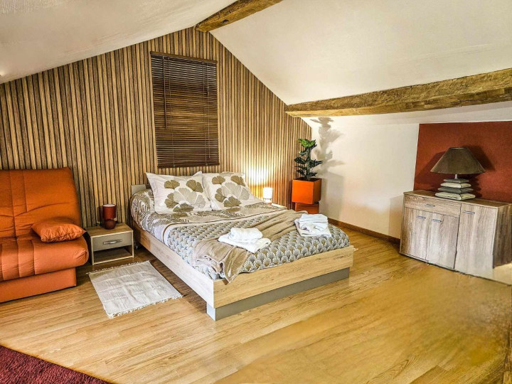 Maison Climatisé Avec Jardin - Nevers