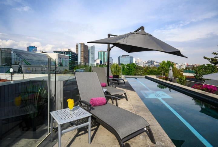 Las Suites Campos Eliseos - Mexico City