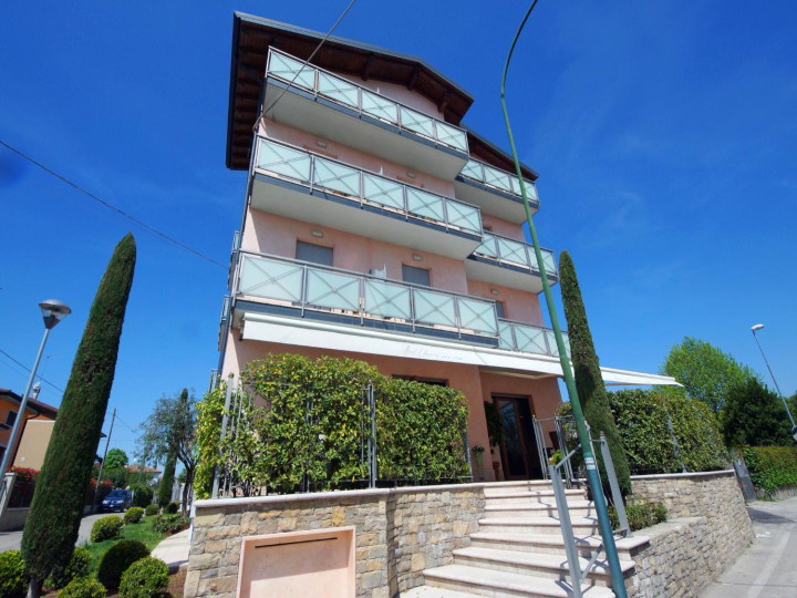 Hotel Clarin 14 By Dori - Sirmione