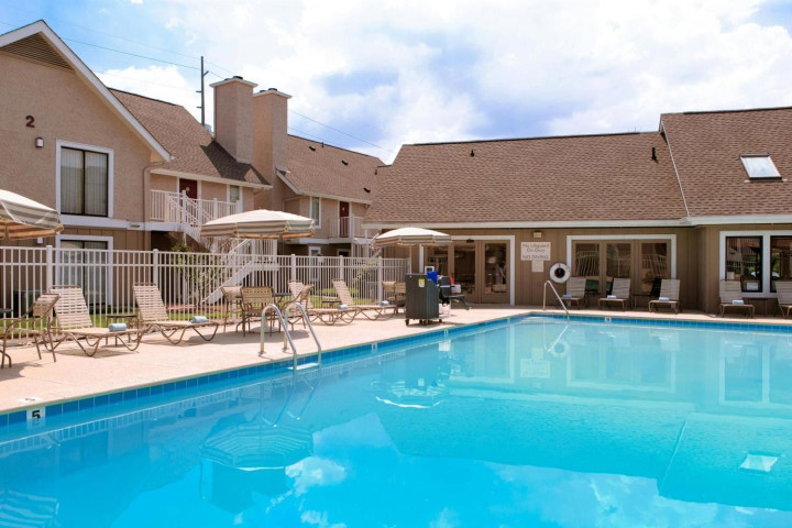 Residence Inn By Marriott Nashville Airport - Nashville, TN