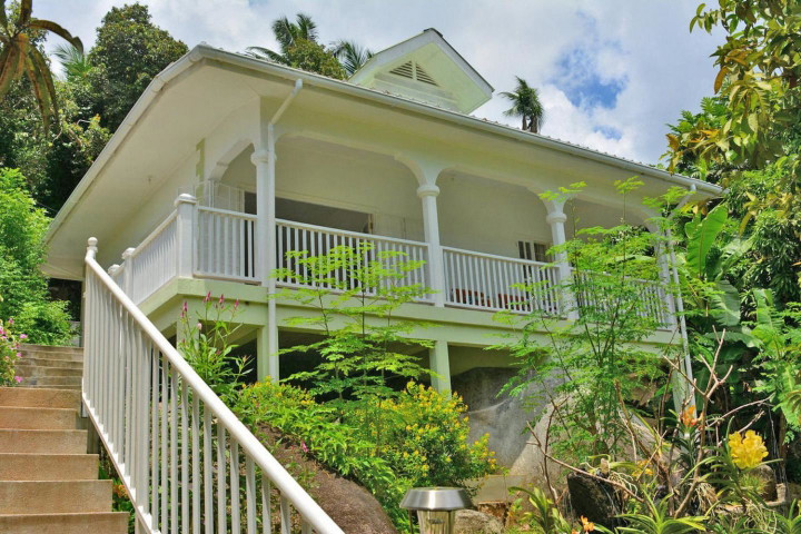 Petit Baie Chalets - Mahe, Seychelles
