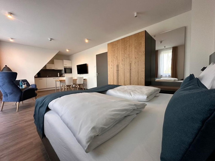 Hotel Schöne Aussicht, Stilvoll Modern, Direkt Am Rüstersieler Hafen - Wilhelmshaven
