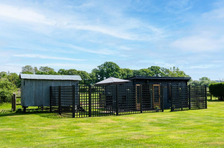 Little Acres - Ringwood