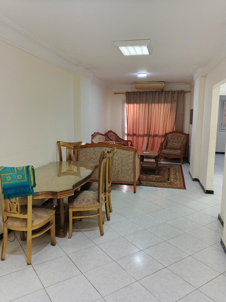 Floor 10 Near Iskandar Ibrahim Tw Lo2lo2a - Alejandría