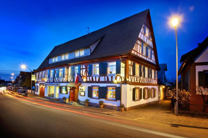 Hotel Und Restaurant Adler - Durbach