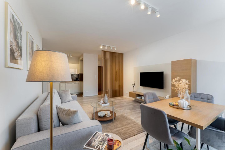 Modern Apartments With Free Parking Spots - Krakova