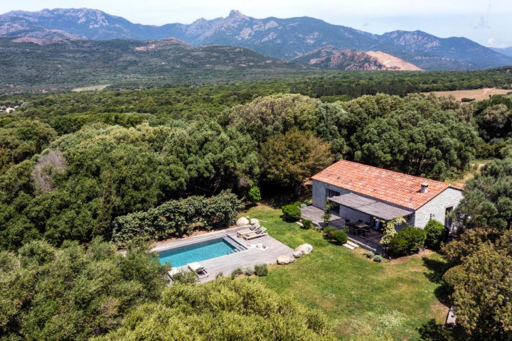 Domaine De Peretti Della Rocca - Figari