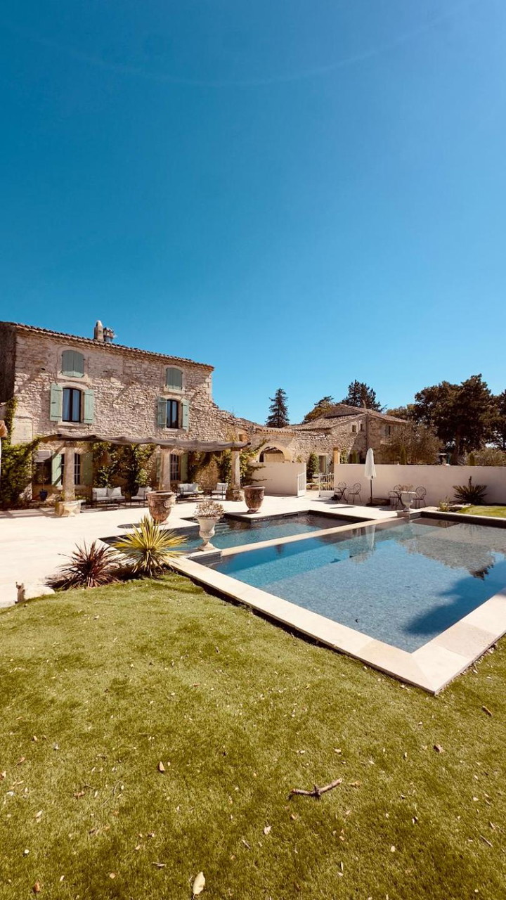 Maison Roucas - Restaurant Et Chambres D'hôtes - Grignan