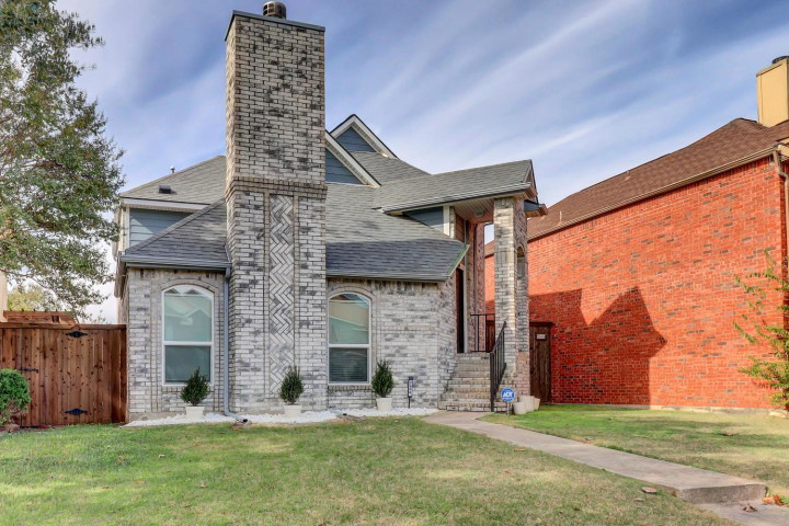 Charming Family Home Pet Friendly - Frisco, TX