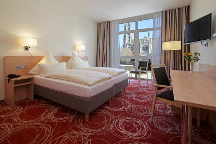 Hotel Löwengarten - Spira