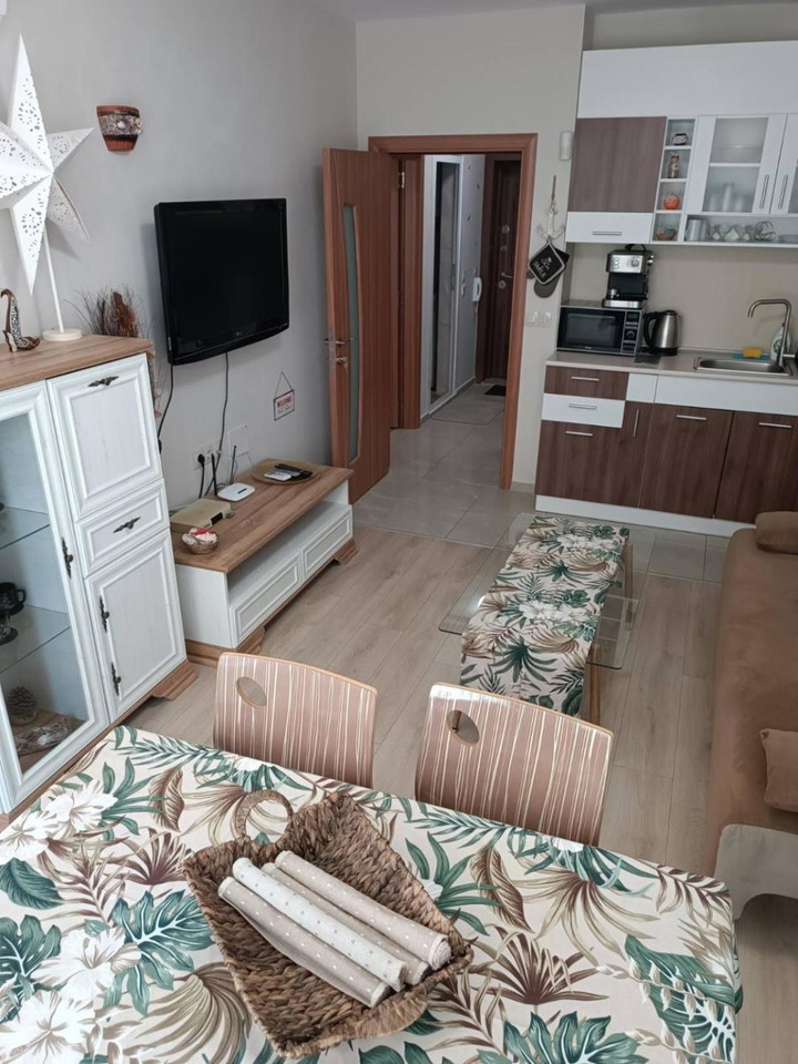 Megi Luxury Apartments - Pomorie