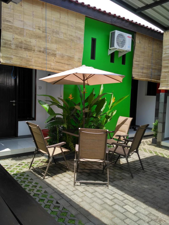 Titan's Greenhouse - Banyuwangi