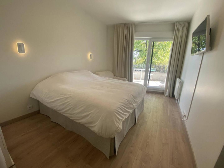 Private Room Near Metro With Terrace In Saint-denis - Enghien-les-Bains