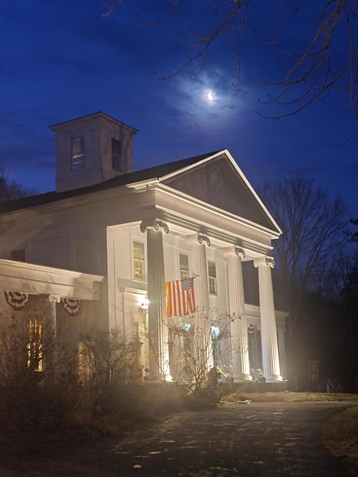 House Of 1833 Bed And Breakfast - Stonington, CT