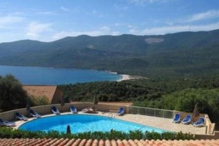 Villa Vue Jardin Dans Résidence Calme Wifi Piscine Mer à Pied - Serra-di-Ferro