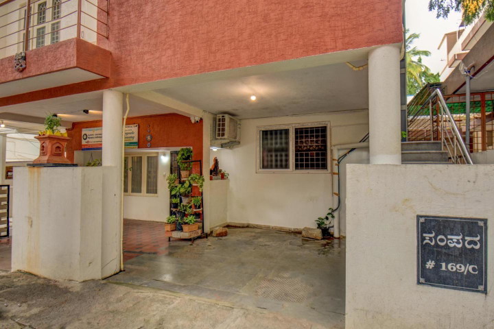 Sampada Homestay - Bengaluru