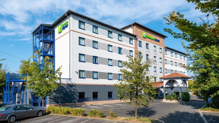 Holiday Inn Express Cologne Troisdorf By Ihg - Troisdorf