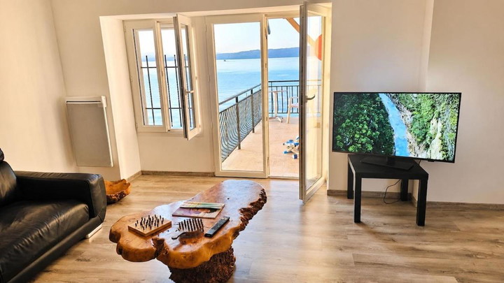 ÉVasion Au Bord Du Léman, Spa, Sauna, Pied Dans L'eau - Bernex