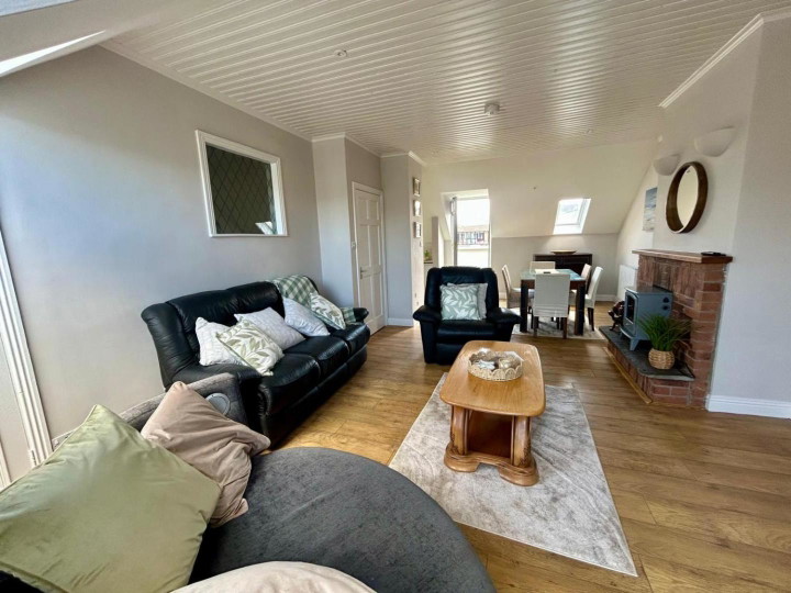 Luxury Oceanside Getaway - Lahinch