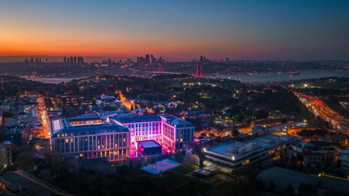 Altunizade Suites Istanbul, Curio Collection By Hilton - Istanbul