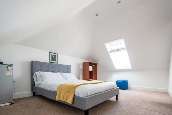 Double Room In Bromley - 브롬리