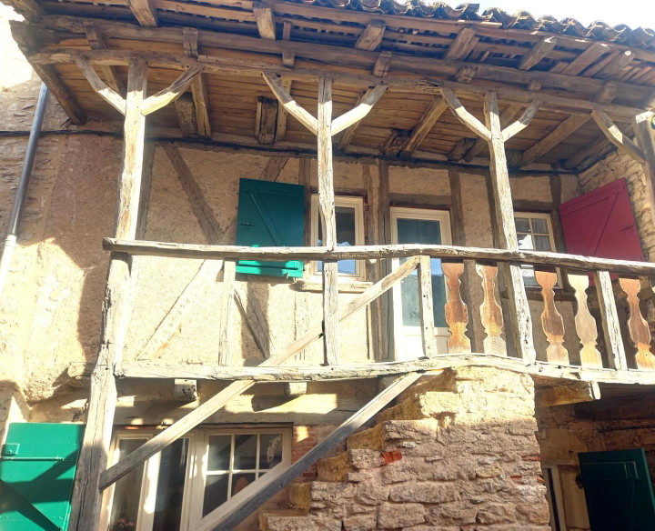 Maison Médiévale Avec Jardin Dans Charmant Village - Lot