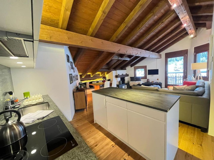 Laax Ski Escape. Cosy Alpine Apartment - Laax