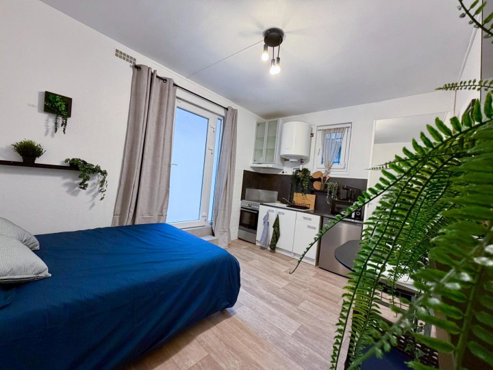 Le Nid Secret - Studio Cosy Cour Privée Proche Rer - Livry-Gargan