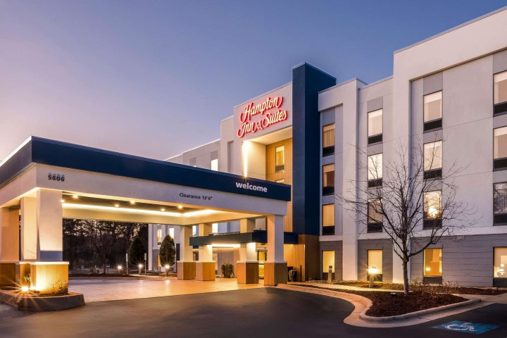 Hampton Inn & Suites Wilson I-95 - Wilson, NC