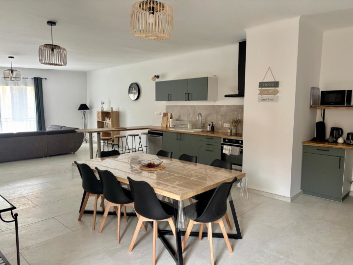 Appartement 100 M Carré Pour 6 à 8 Personnes - Aix-en-Provence