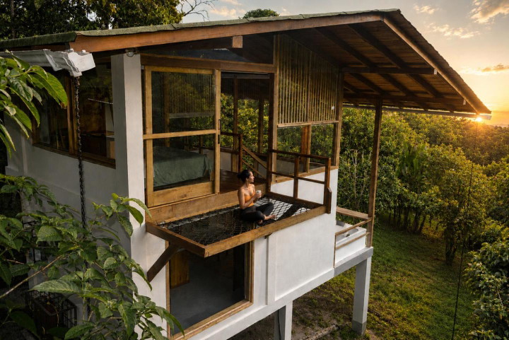 Mindoloft Loft De Lujo Con Servicio Premium En Mindo - Mindo Valley