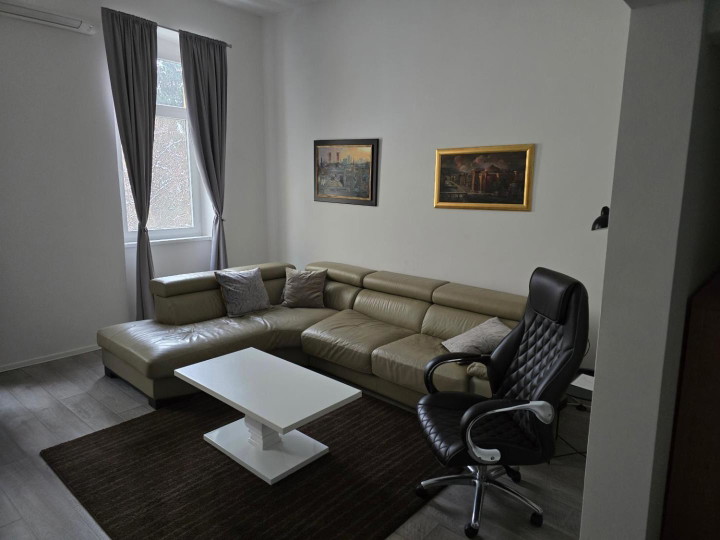 Sarajevo Central Quiet Apartment,private Free Parking - Sarajevo