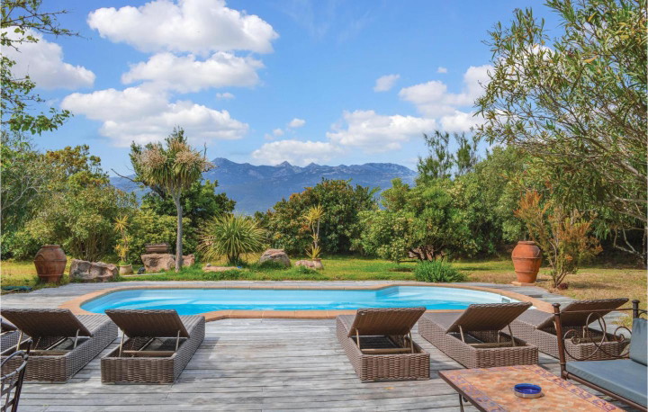 Awesome Home In Figari - Pianottoli-Caldarello