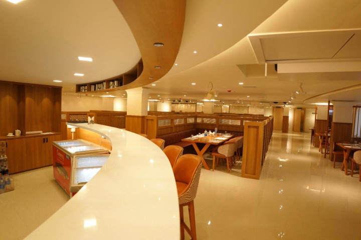 Hotel Grand Courtyard Pala - Palai