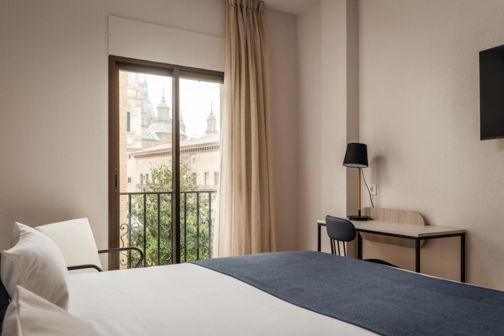 Hotel Don Jaime 54 - Zaragoza