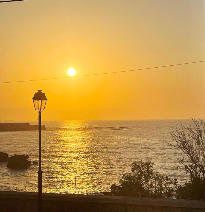 Naos-sea Front Vacation Rental By Chania Center - Chania