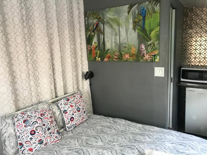 Love-nest With Private Hot Tub - Toronto