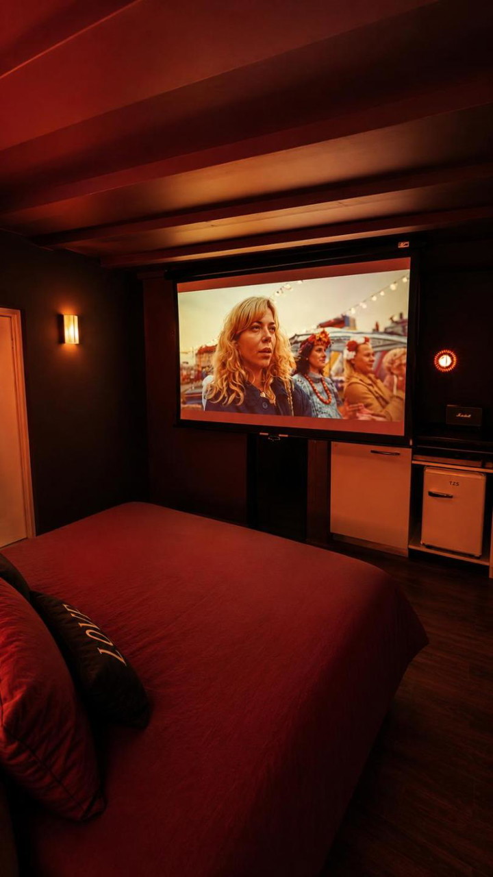 Secret Garden - Suite Romantique & Cinéma - Belleville
