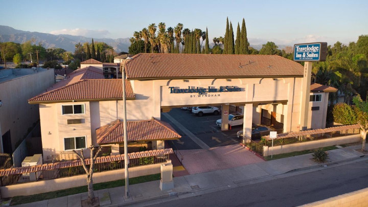 Travelodge Inn & Suites By Wyndham West Covina - La Puente, CA