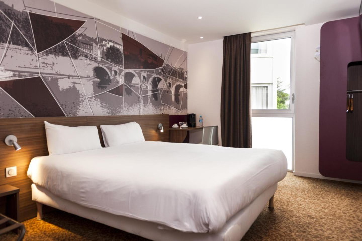 Brit Hotel Toulouse Colomiers – L’esplanade - Colomiers