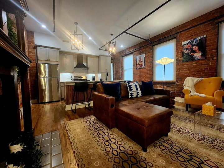 Historic Charm Modern Comfort - Cincinnati, OH