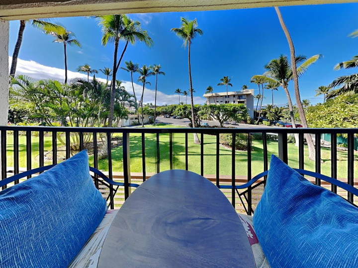 Kihei Akahi D-105 - Maui